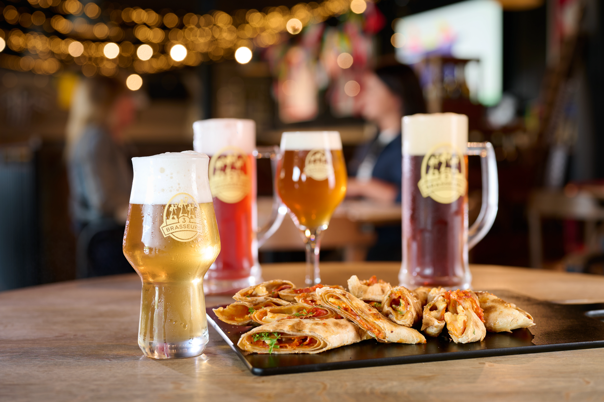 3 Brasseurs : Concept Microbrasserie Bar Restaurant & Biere